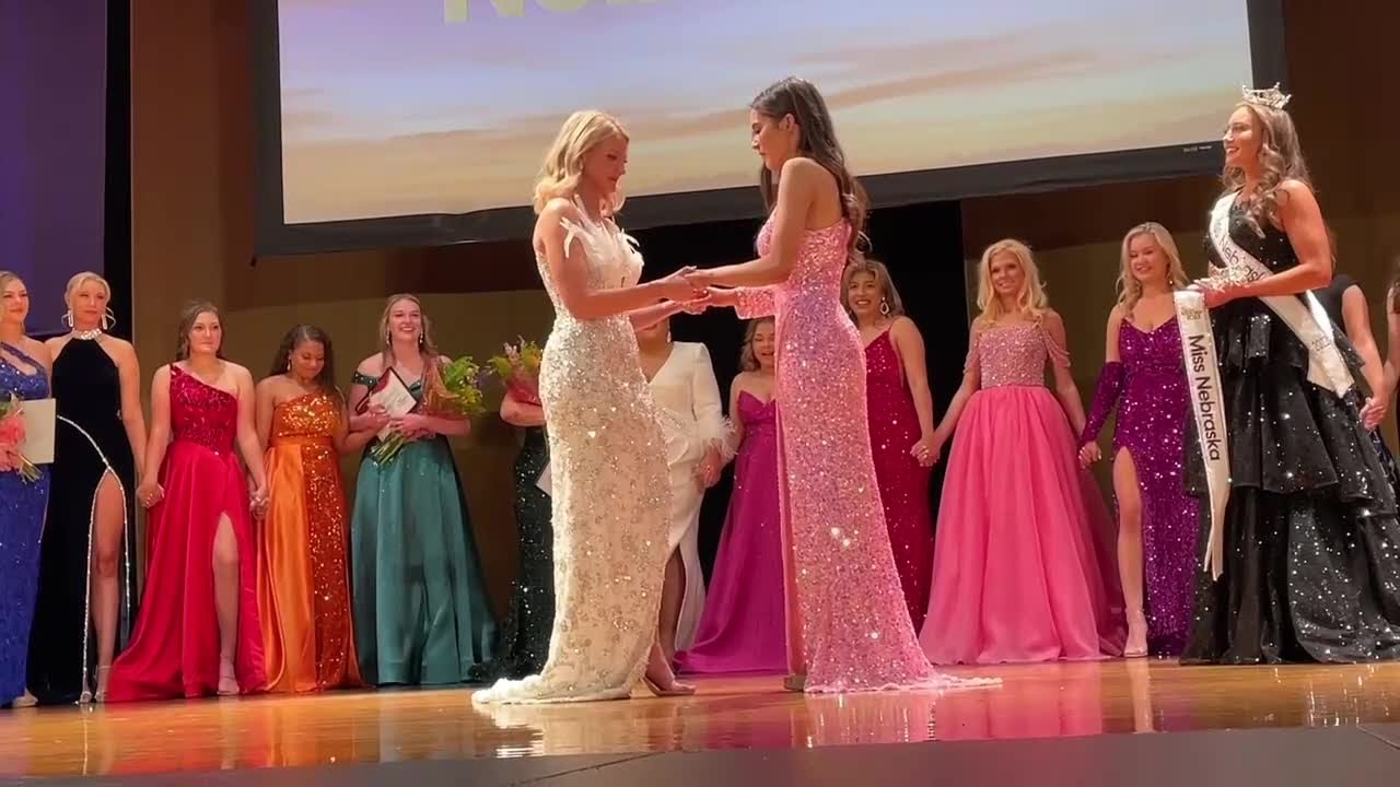 Morgan Baird crowned Miss Nebraska 2023 - YouTube