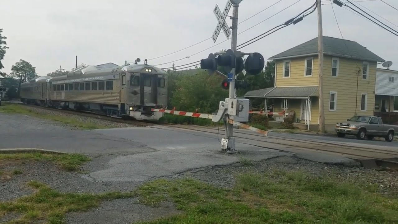 Reading & Northern Budd RDC - YouTube