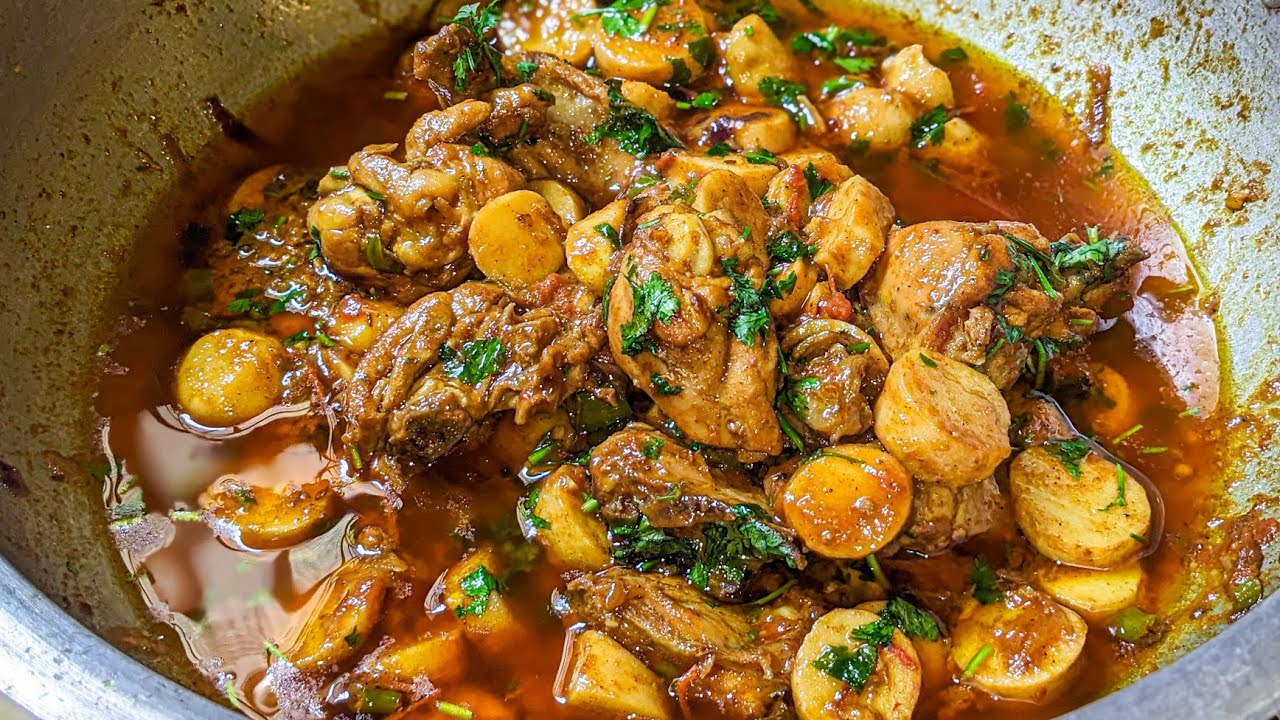 Chicken Arbi Ka Salan l Chicken Arbi Recipe l Arbi Chicken Restaurant ...