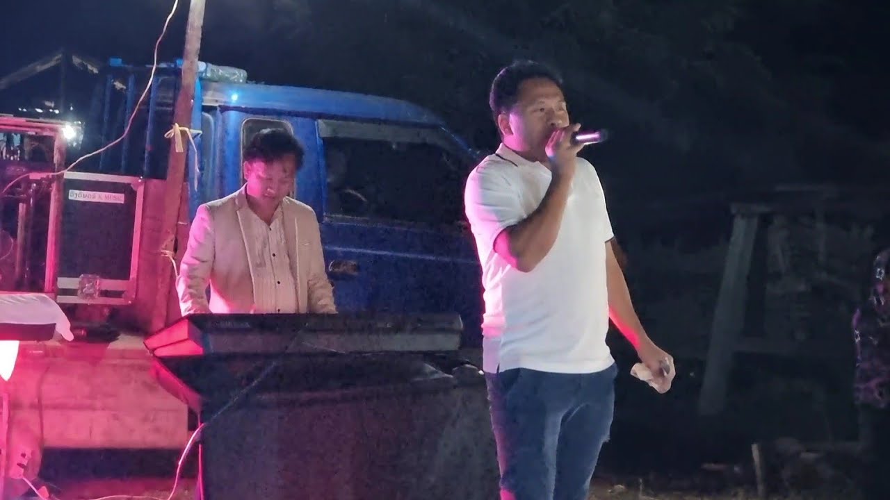 koos loos hu niam tais yawm kij plig lom zem heev - YouTube