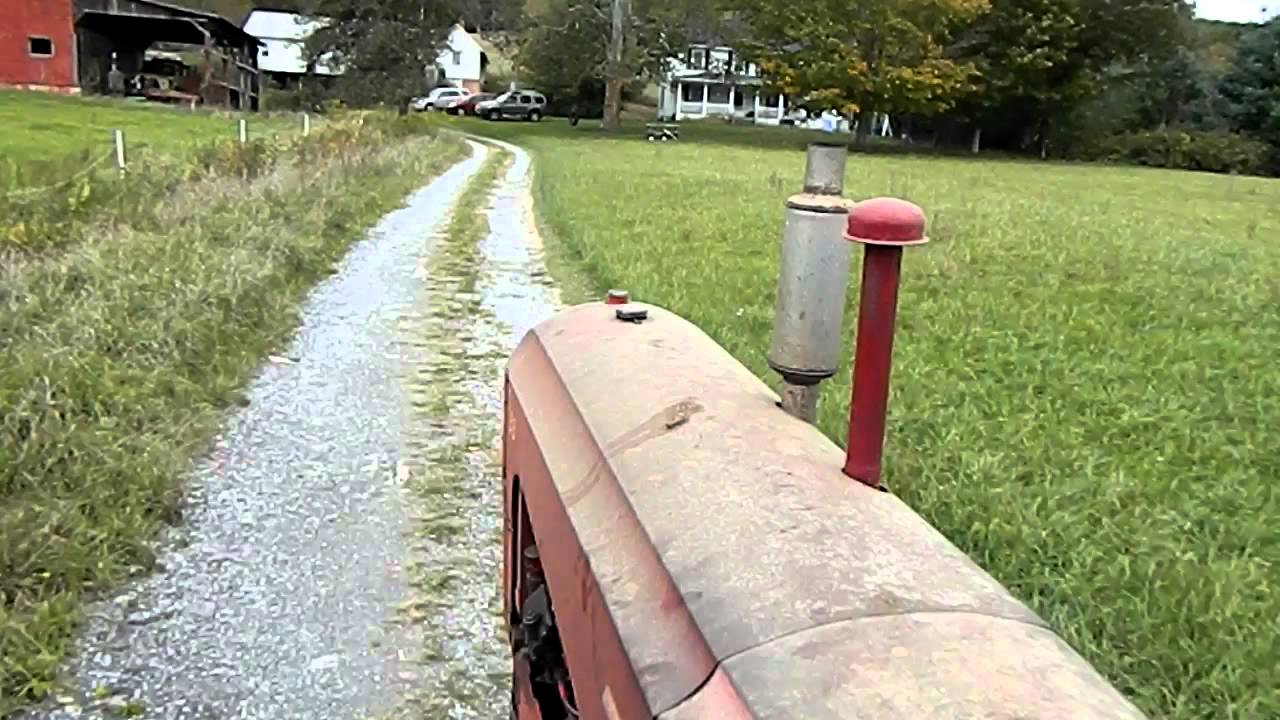 Massey-Harris 33 fender ride - YouTube