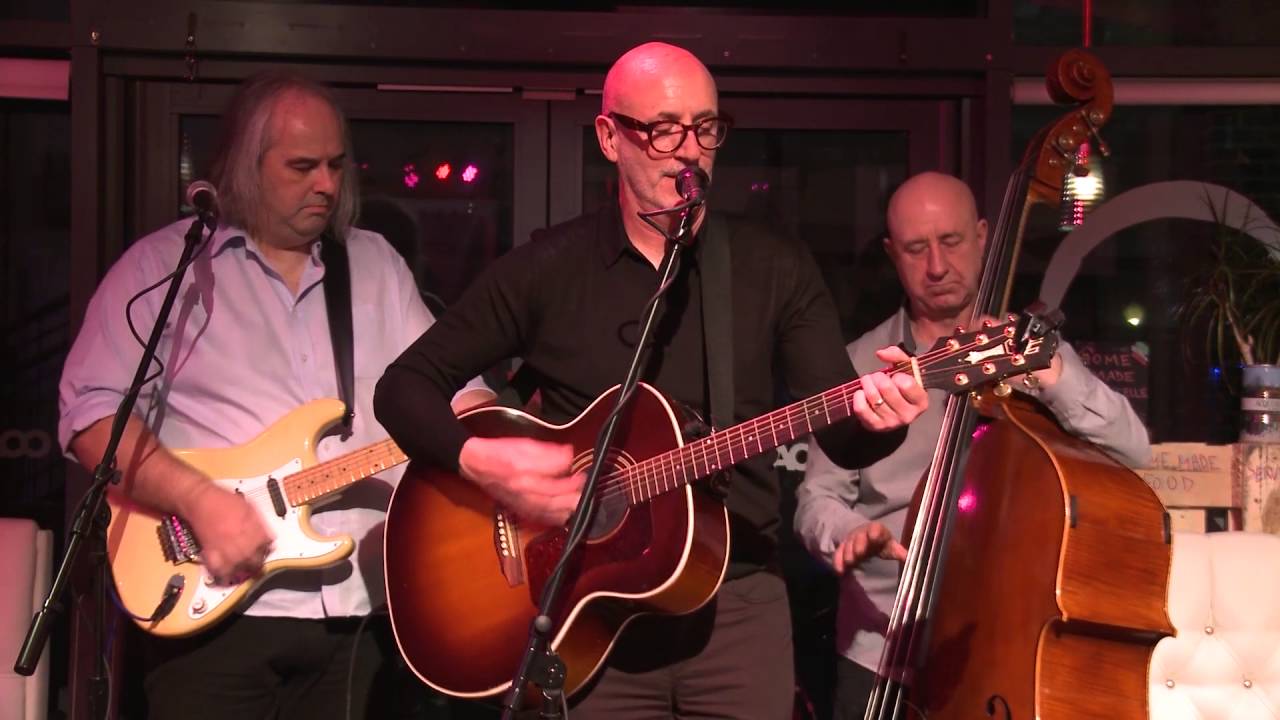 Mal Pope & The Jacks - Calon Lan - YouTube