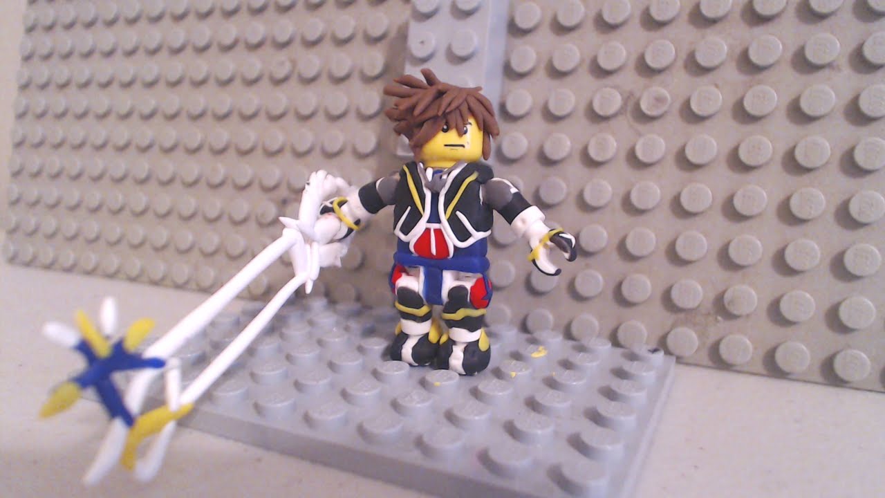 Lego Sora and OathKeaper Keyblade Kingdom Hearts - YouTube