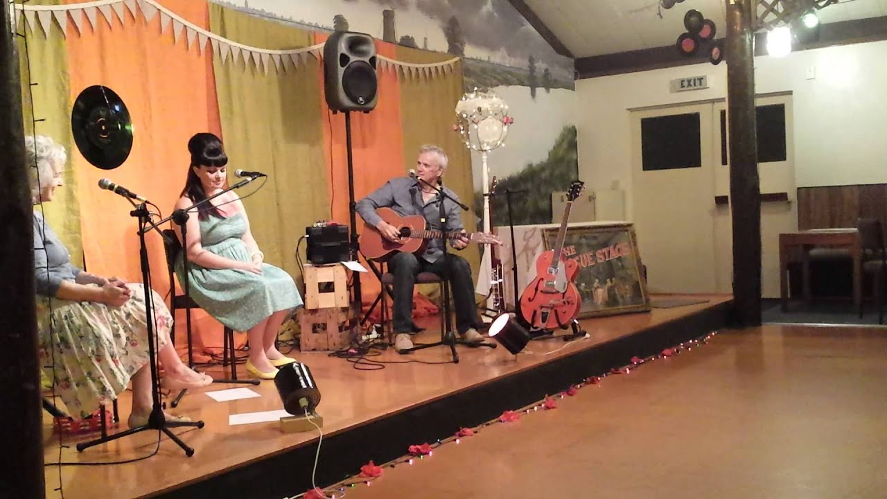 Tami Neilson & Ron & Betty Neilson - A family Reunion - YouTube