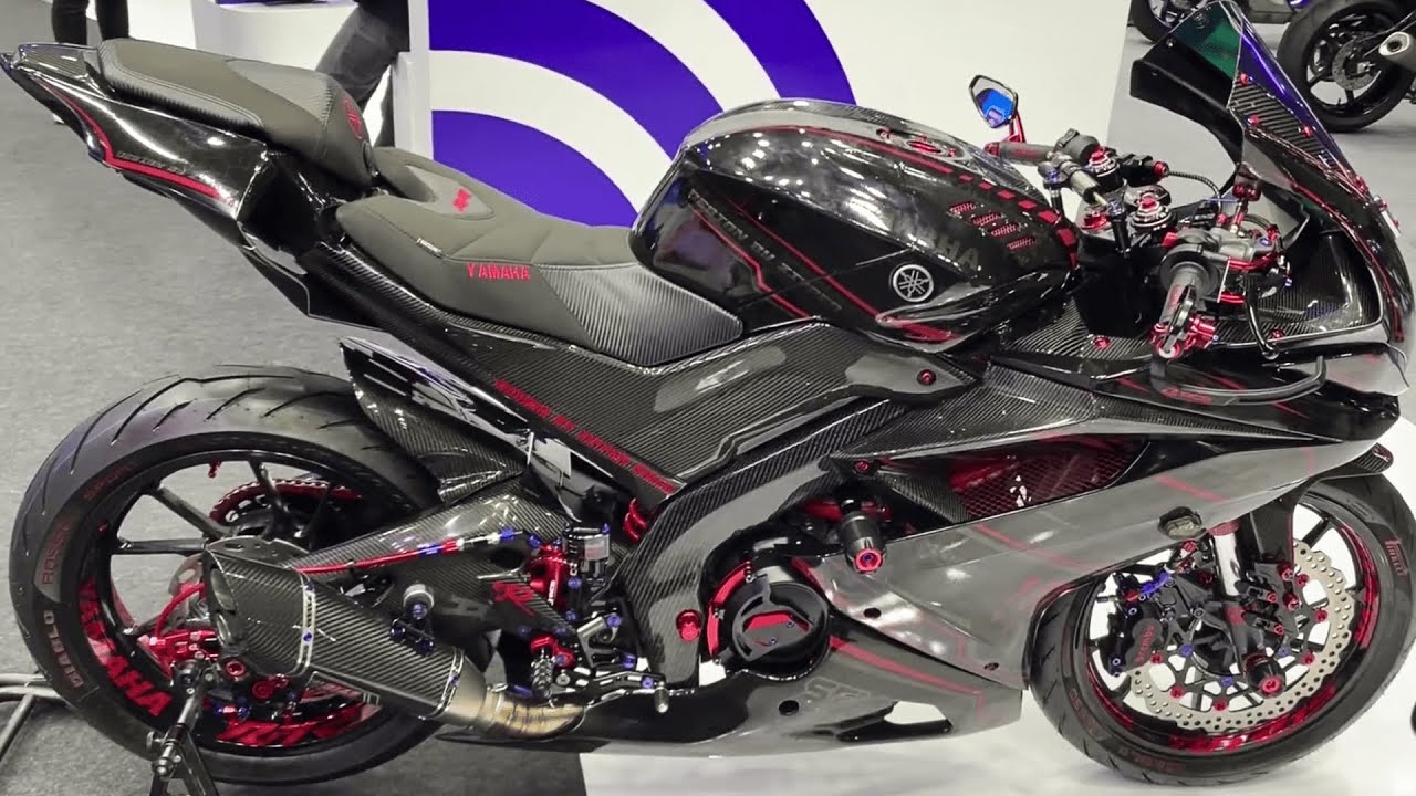 Yamaha R15 Carbon Fiber Modified Walkaround - YouTube