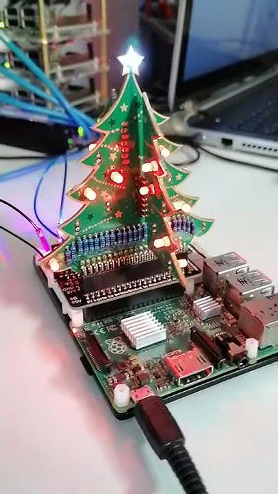 Raspberry Pi Christmas Tree - YouTube