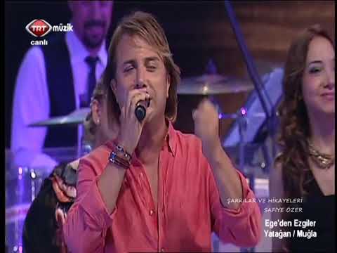 Çatılmış kaşlarınla kime düşman gibisin -  Gökhan Sezen