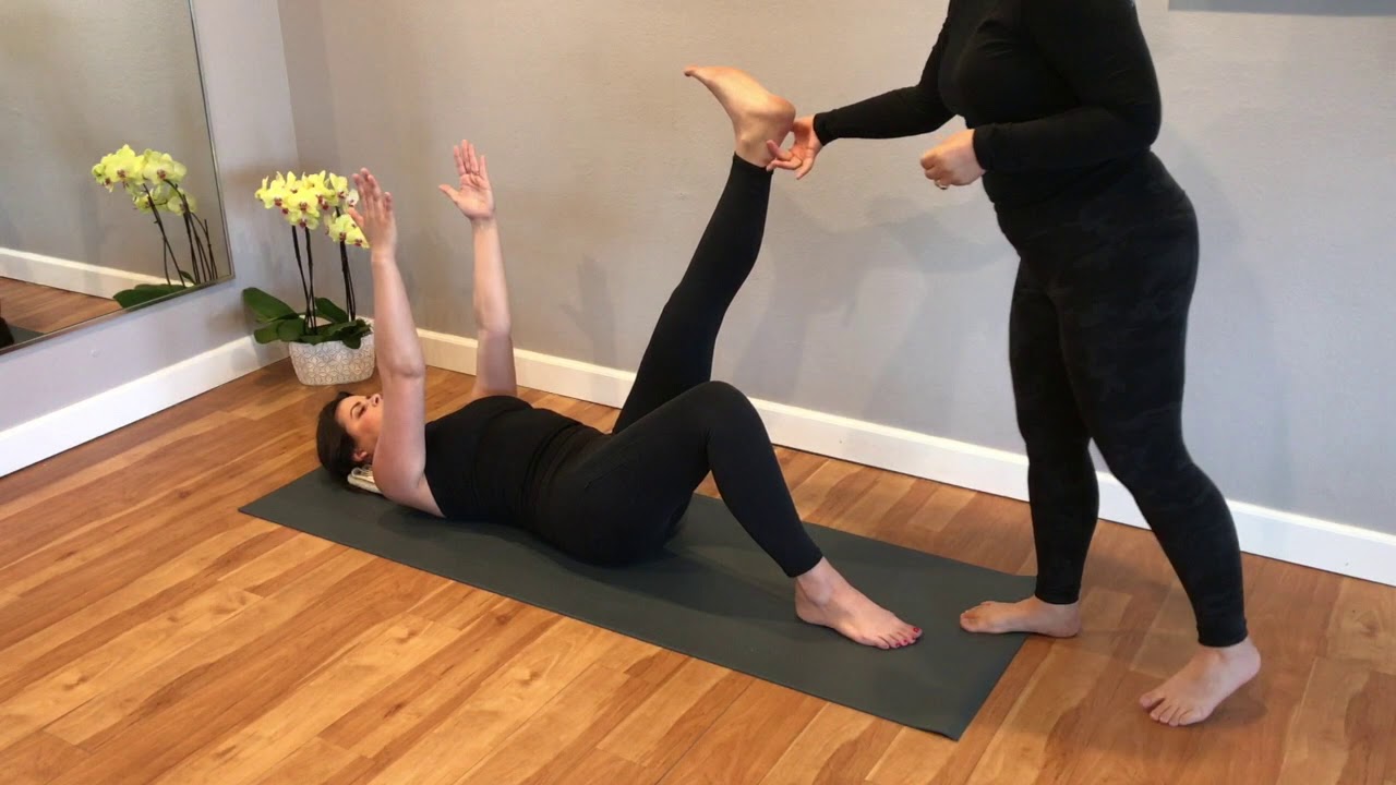 Jenn Taylor Pilates Elevated - YouTube