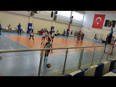 BEŞİKTAŞ VE BEYAZ MARTI KÜÇÜK KİZLAR MAÇI