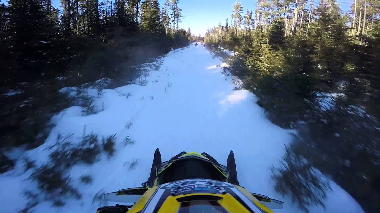 Snowmobiling northern Maine - YouTube