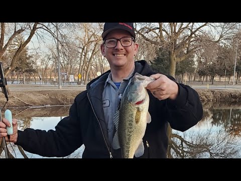 First open water Fishing of the year - YouTube