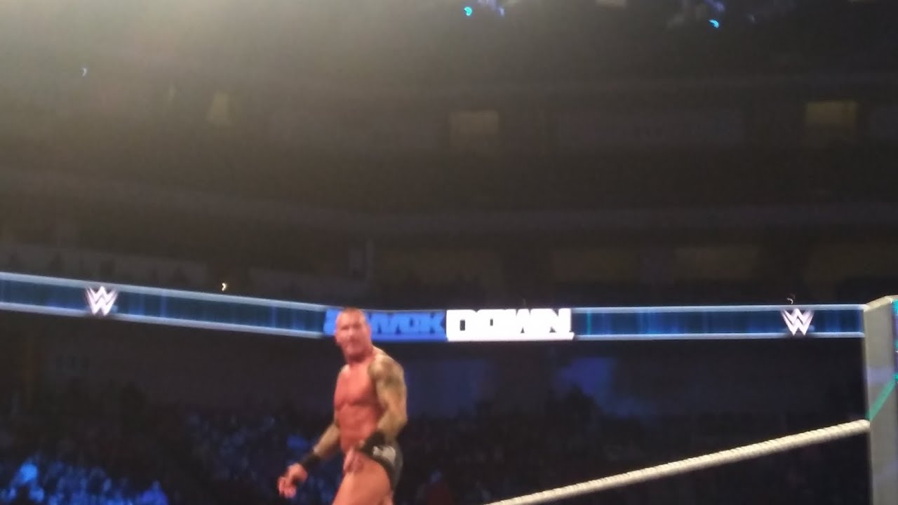 Randy Orton gives me a high five queen Krazy k - YouTube