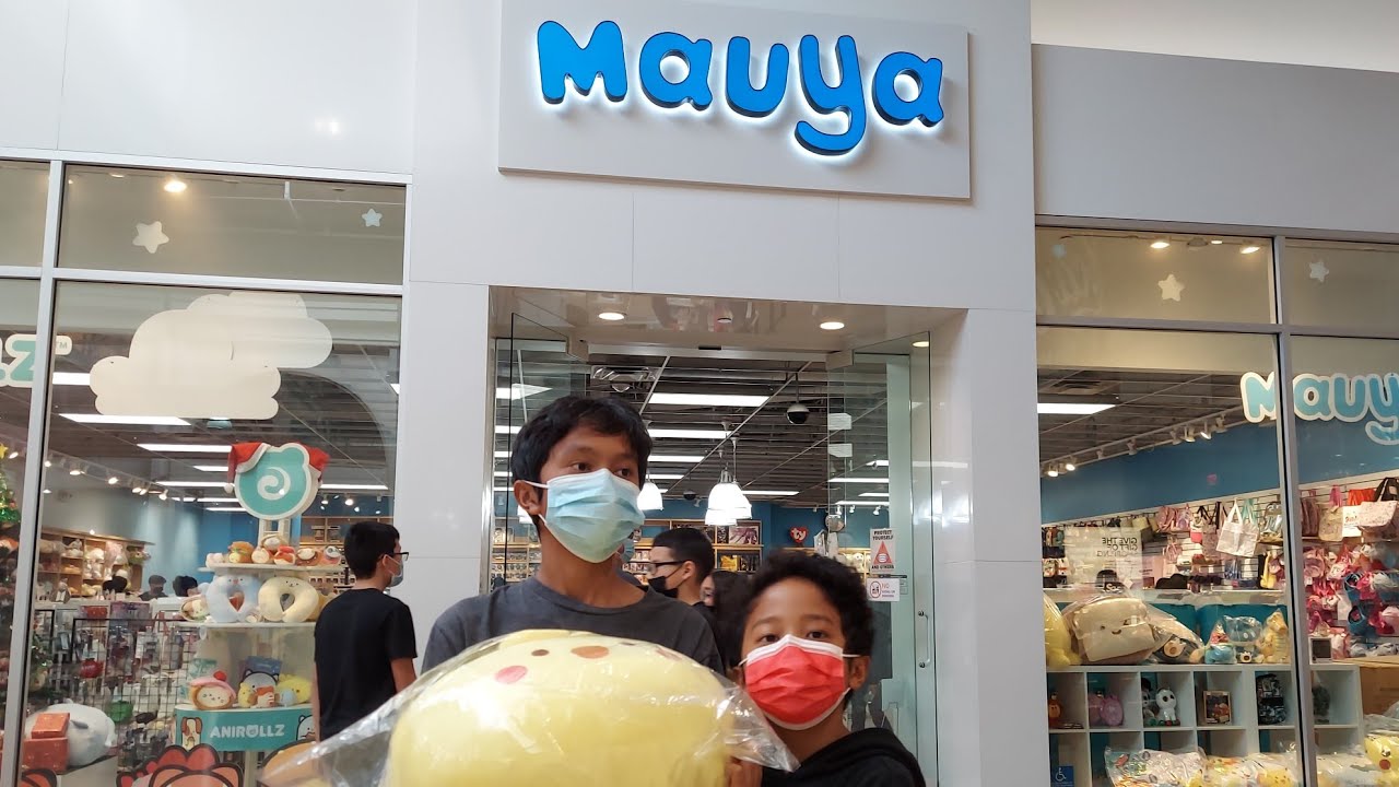 Mauya: Anirollz - XL Mochi Plush. Mom's Christmas gift, and she loved ...