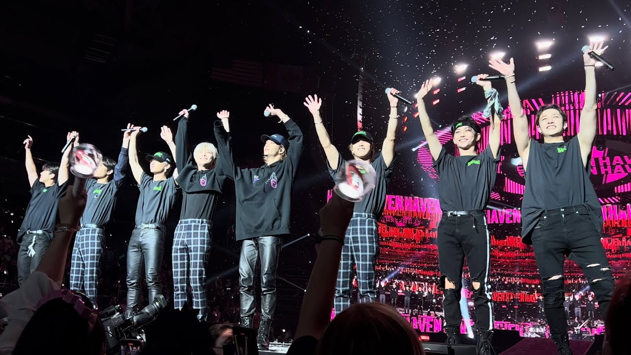 220714 Stray Kids - Haven 4K Seattle Day 1 Fancam MANIAC TOUR Live ...