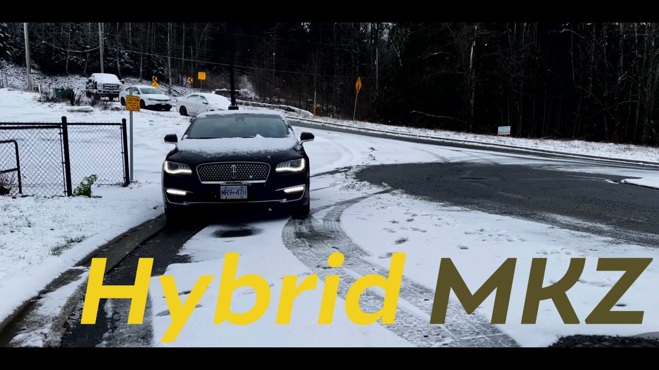 Why the Lincoln MKZ Hybrid is the Best MKZ to Buy - YouTube