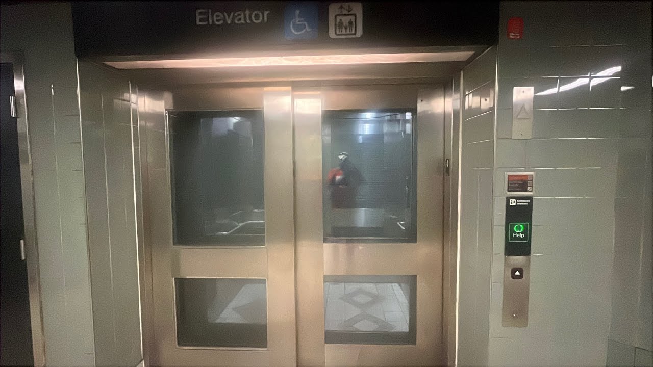 Retake of Elevators at Toronto TTC York Mills Subway Station 10/10/2025 ...