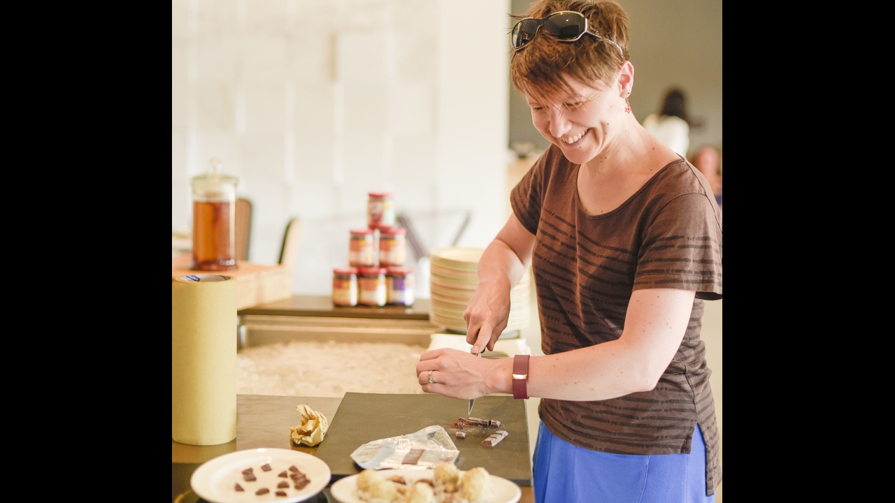 Discover the true joy of eating... - YouTube