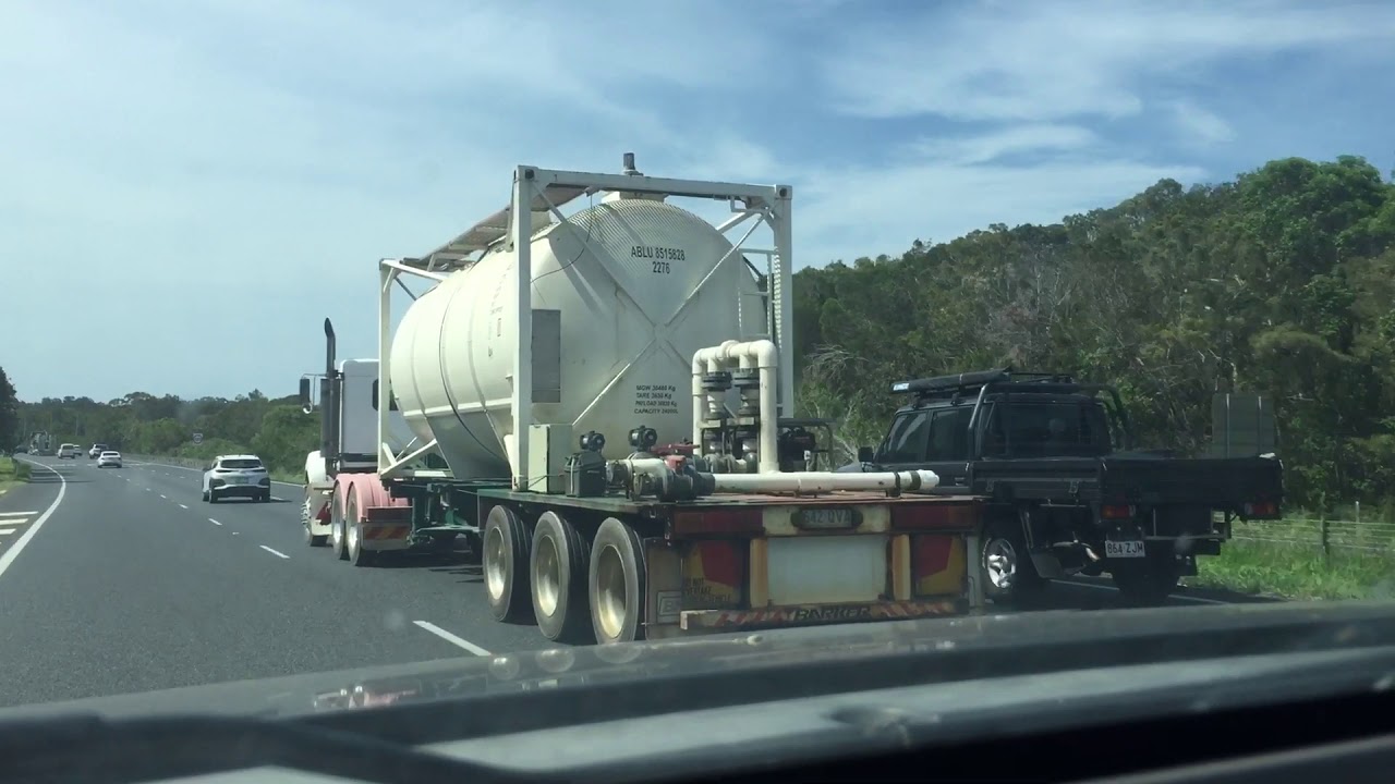 Salt water tanker on the pacific motorway - YouTube