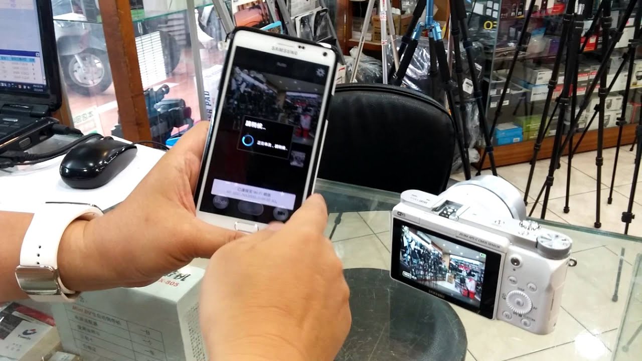三星 NX3000 Remote Viewfinder 與手機NFC無線連控操作介紹,可調整拍照模式與光圈快門設定 - YouTube