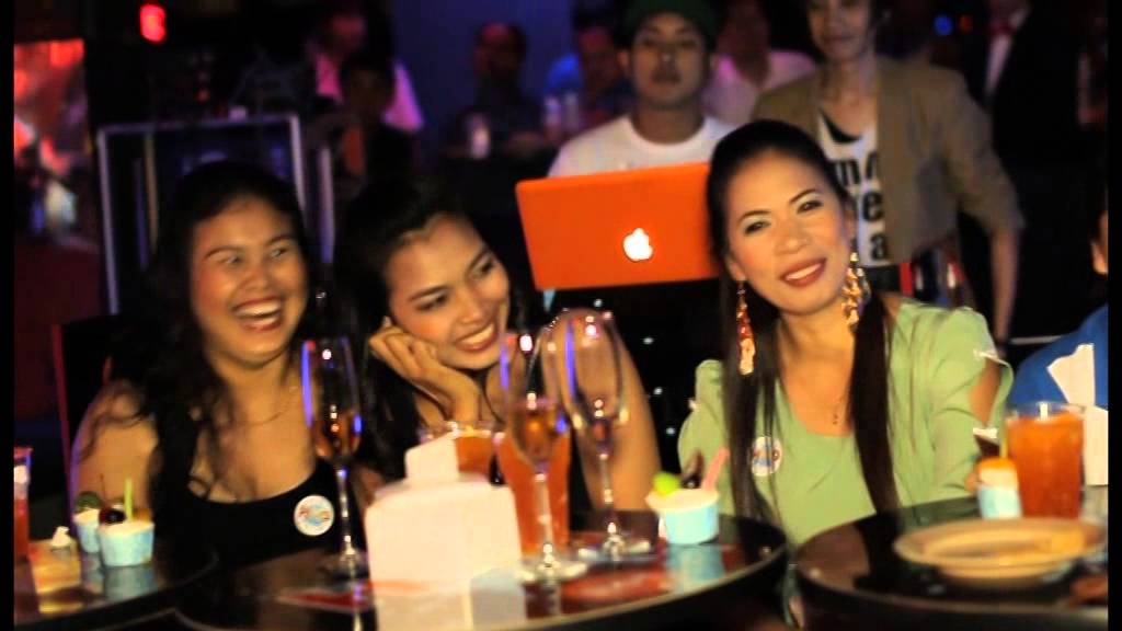 Staff Party 2013 @Holiday Inn Resort Phuket - YouTube