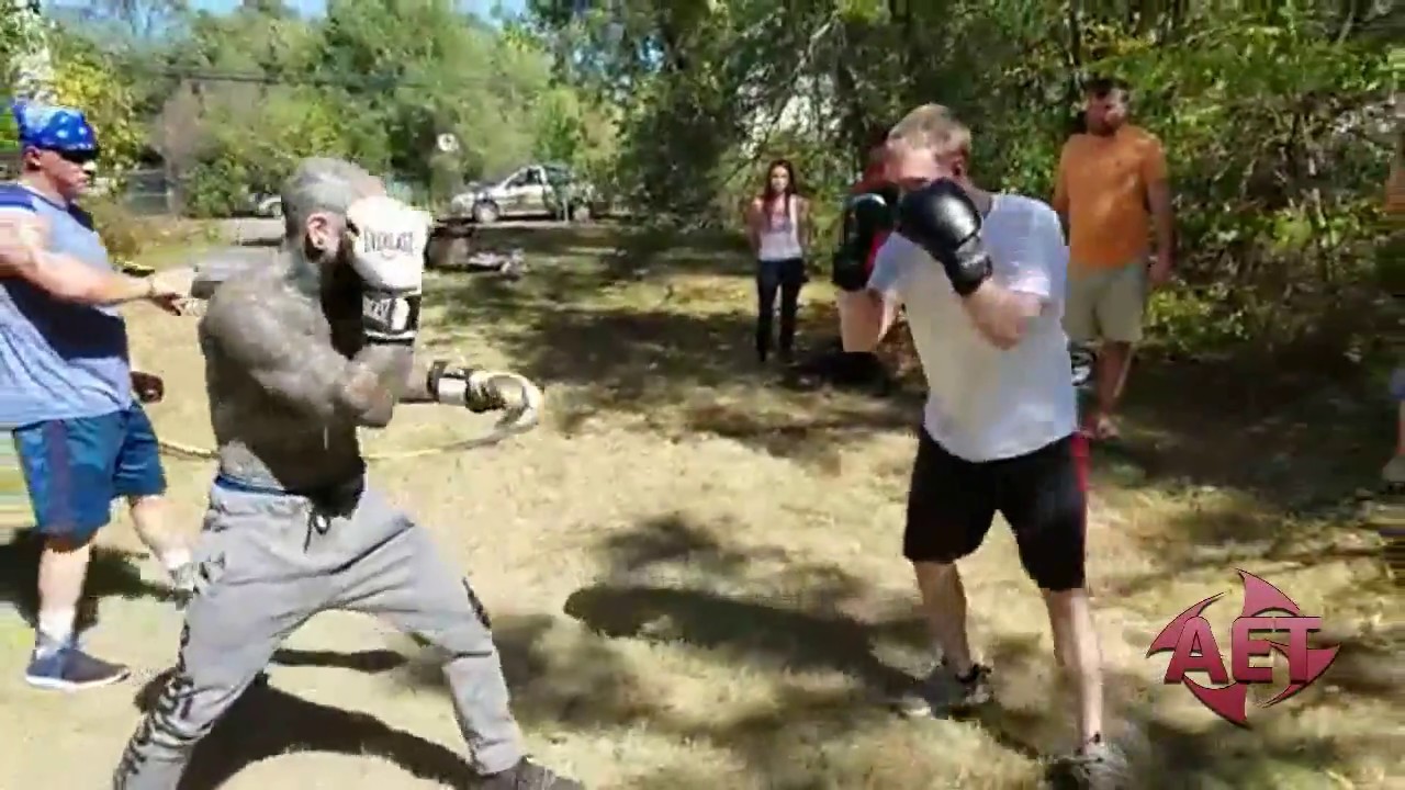 STREETBEEFS MIGHTY MOUSE VS G boxing 1 - YouTube