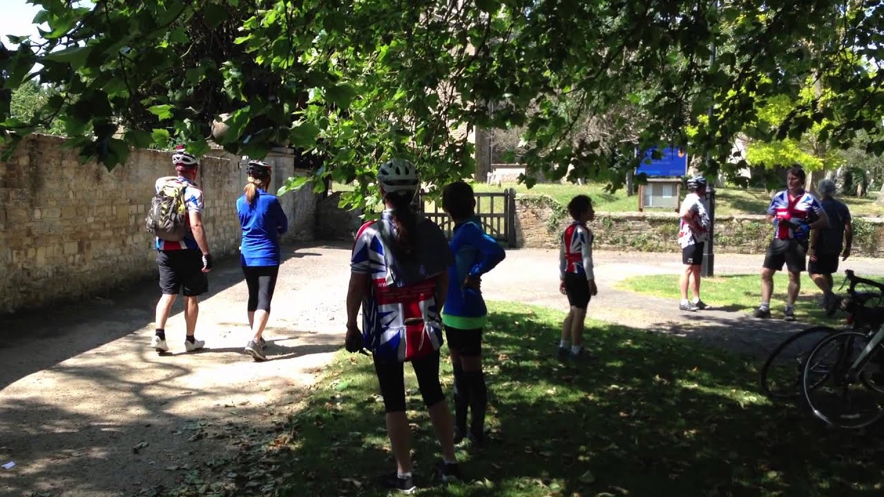 Bampton in the Cotswolds - Home of Downton Abbey village scenes - YouTube