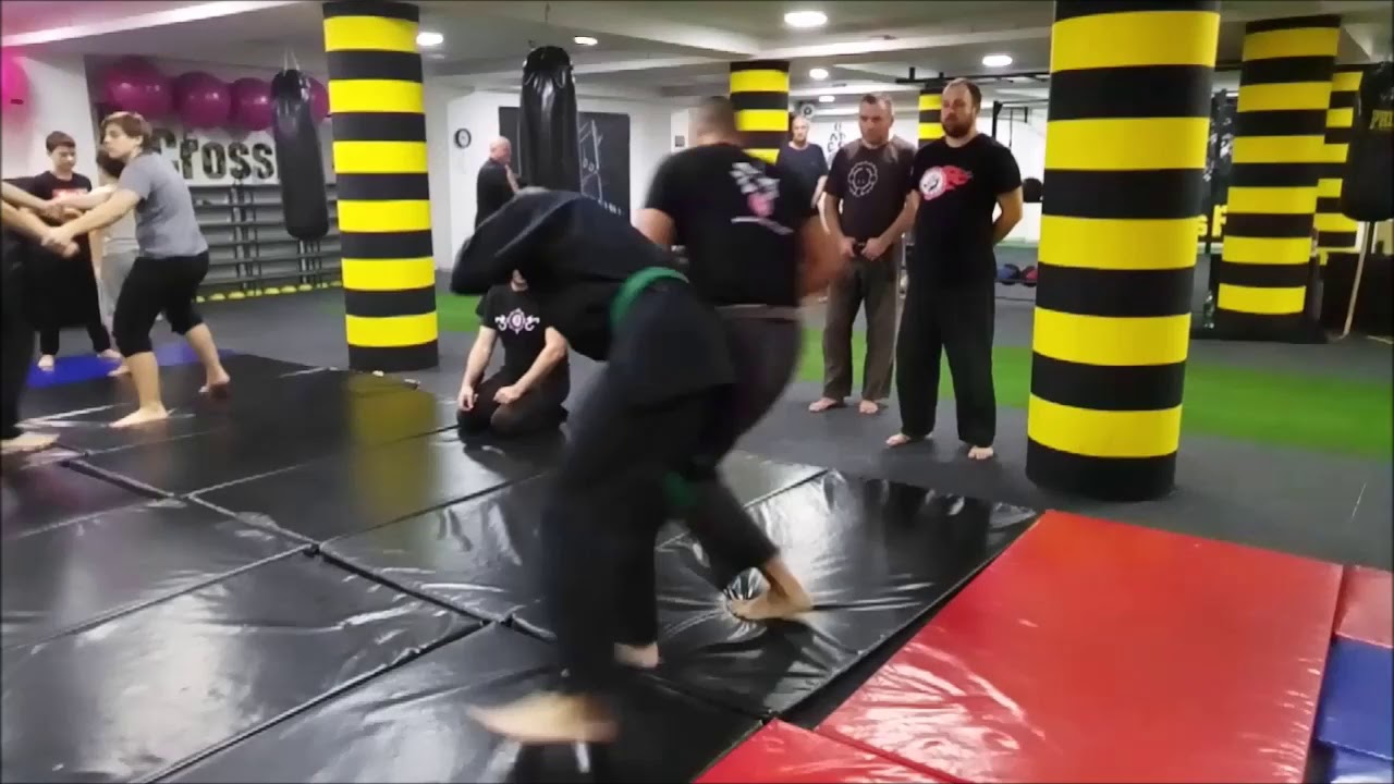 Muso Dori/Koto - Tanto Jutsu - Ninjutsu klub Bujinkan Leskovac - YouTube