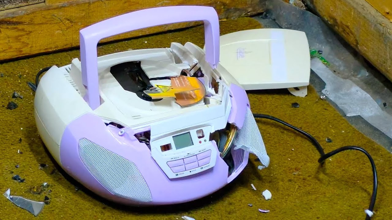 Smash Base Portable CD Player Radio - YouTube