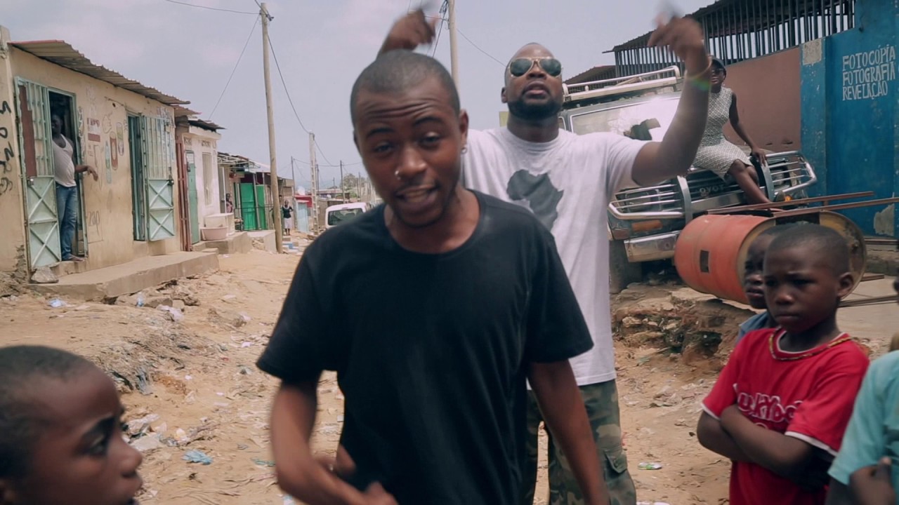 Mentes positivas (Vídeo oficial ) Demokrata e Clive J - YouTube