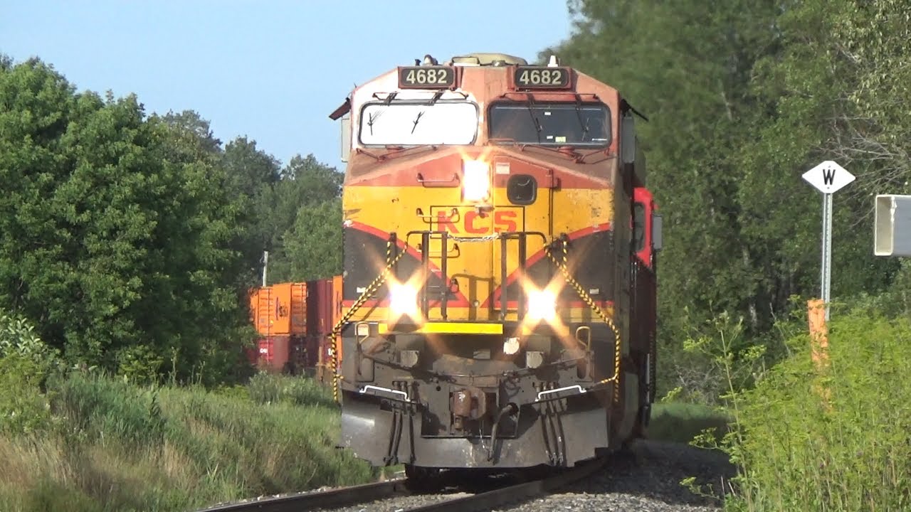 Awesome KCS Power & CP EMD Geep on a Big Stack Train CPKC 121 w/DPU ...