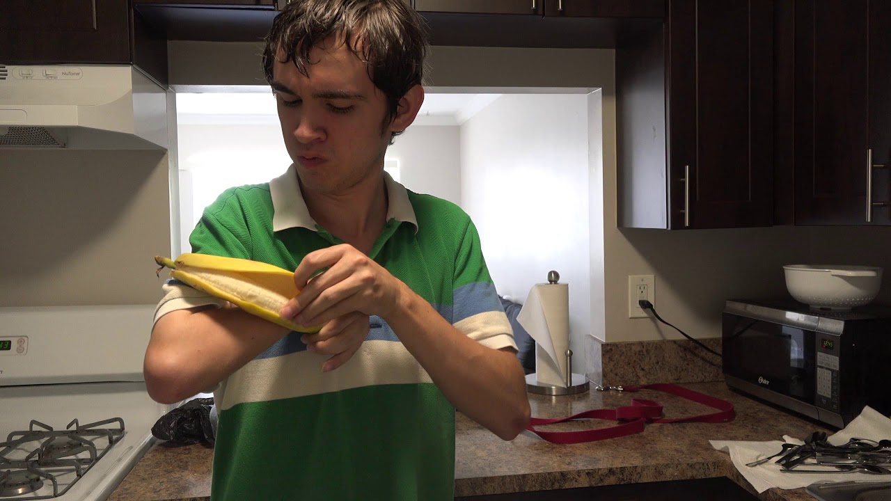 Life of Living Alone as a One Handed Disabled Person - YouTube