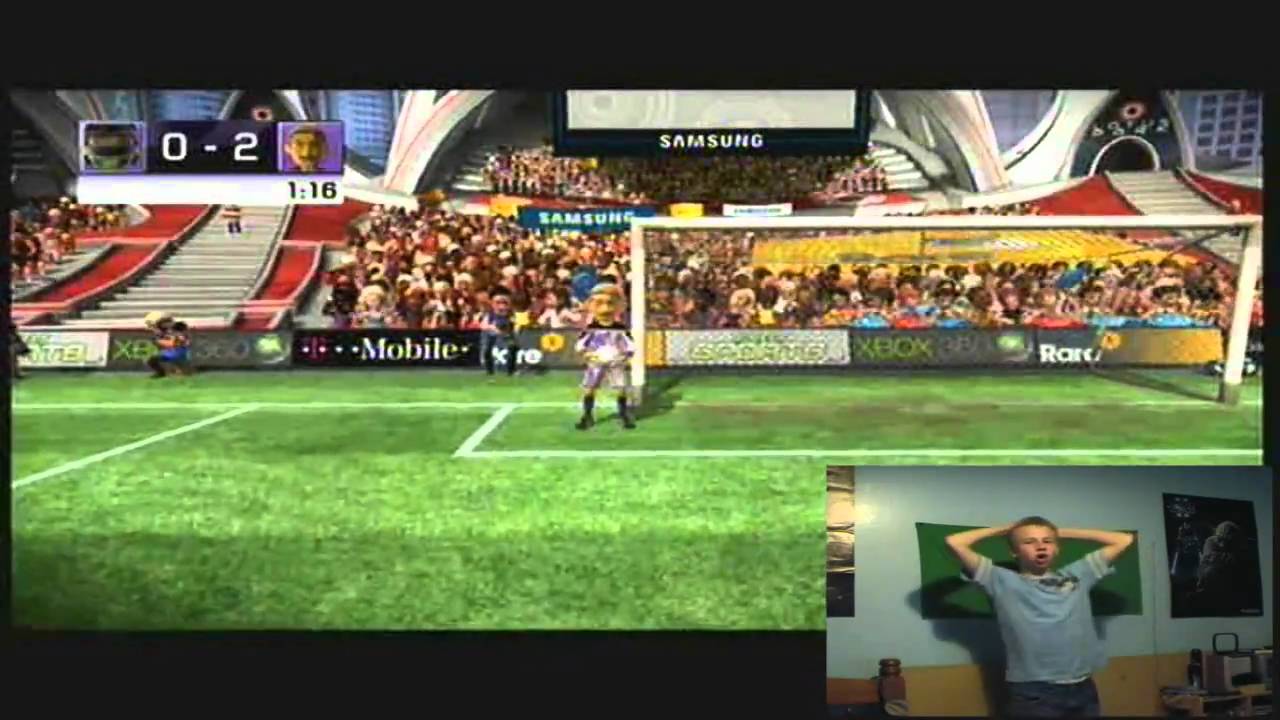 Kinect Sports | Football (Live Action Gameplay) - YouTube
