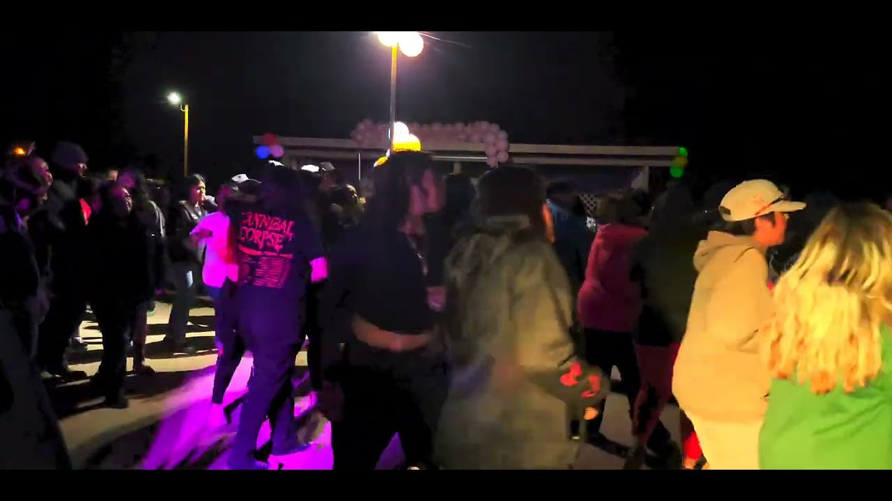 P-Dub 🧱🎸🎶 in Comobabi Az. 4132024 - YouTube