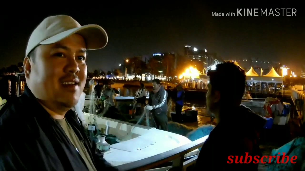 Buying fresh catch fish in doha qatar!! - YouTube