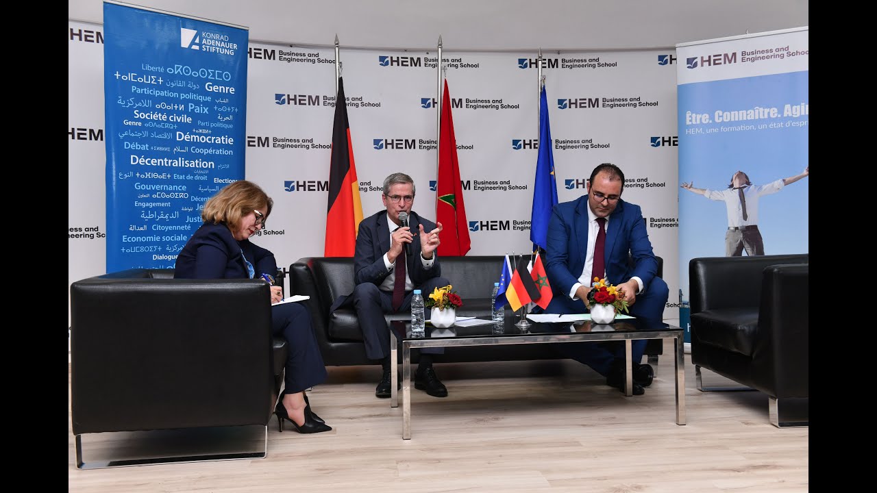 Rencontre de S.E.M Robert Dölger avec les étudiants à HEM Rabat - YouTube