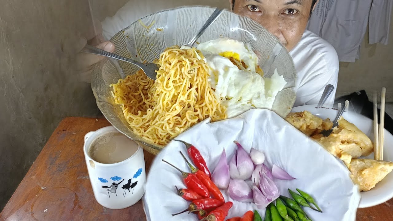 Mukbang 5 Variasi Mi 4 telor plok dan Cabe api...! - YouTube