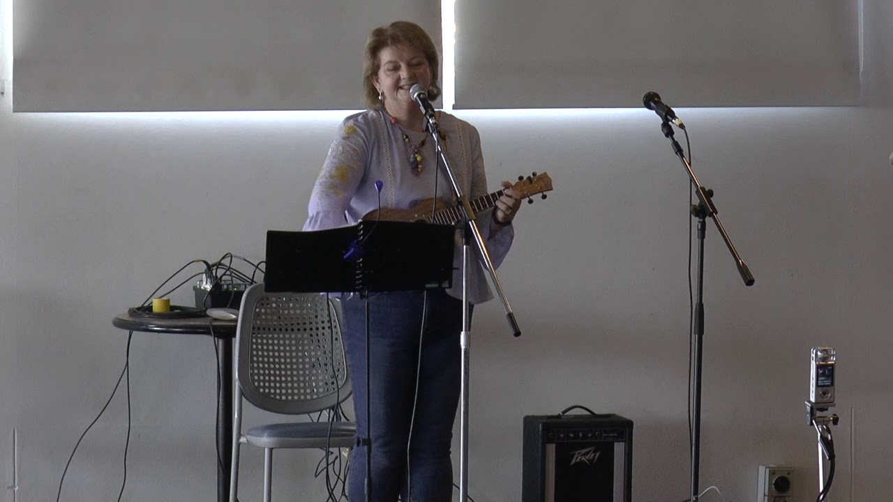 Robyn Locke at Springstrum 2018 - YouTube