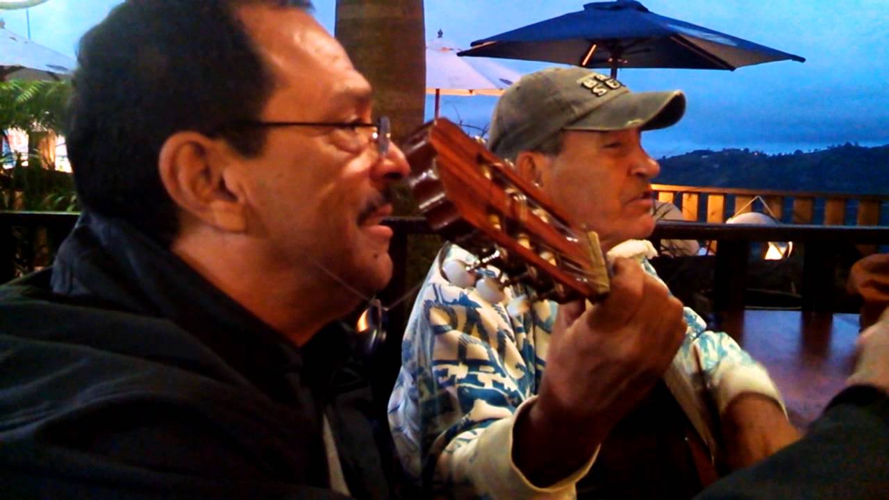 Conjunto Clasico Ray Castro's Birthday - YouTube