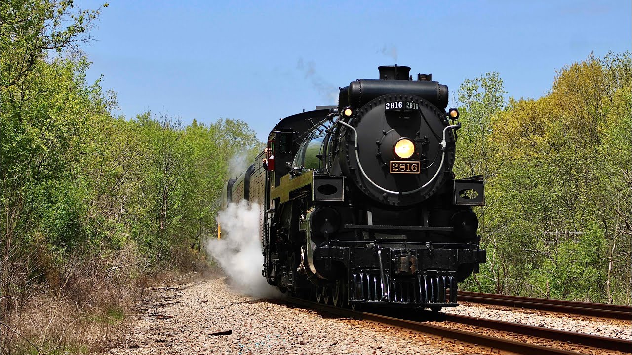 CP 2816 (Steam Engine) Brings The Spike Tour Through Wadsworth, IL With ...