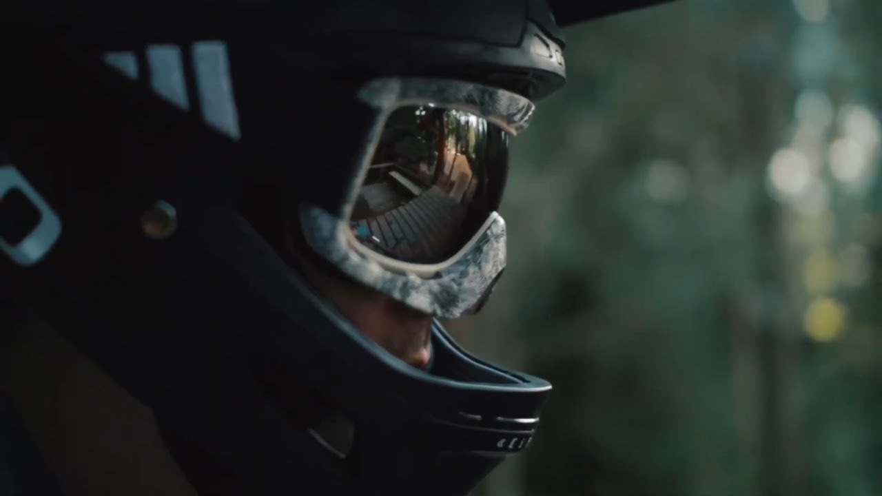 Slopestyle jump MTB - YouTube