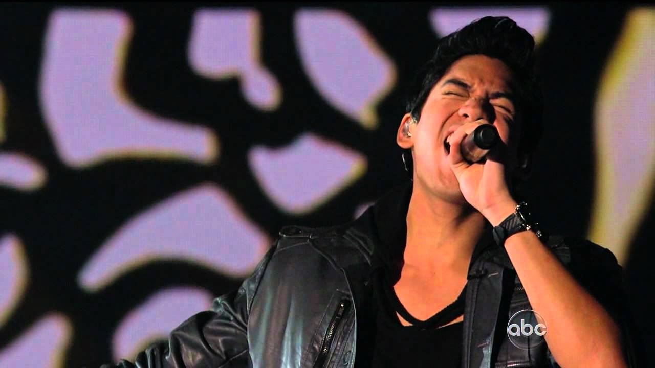 Duets: Kelly Clarkson with Jason Farol 5/24/2012 (HD) - YouTube