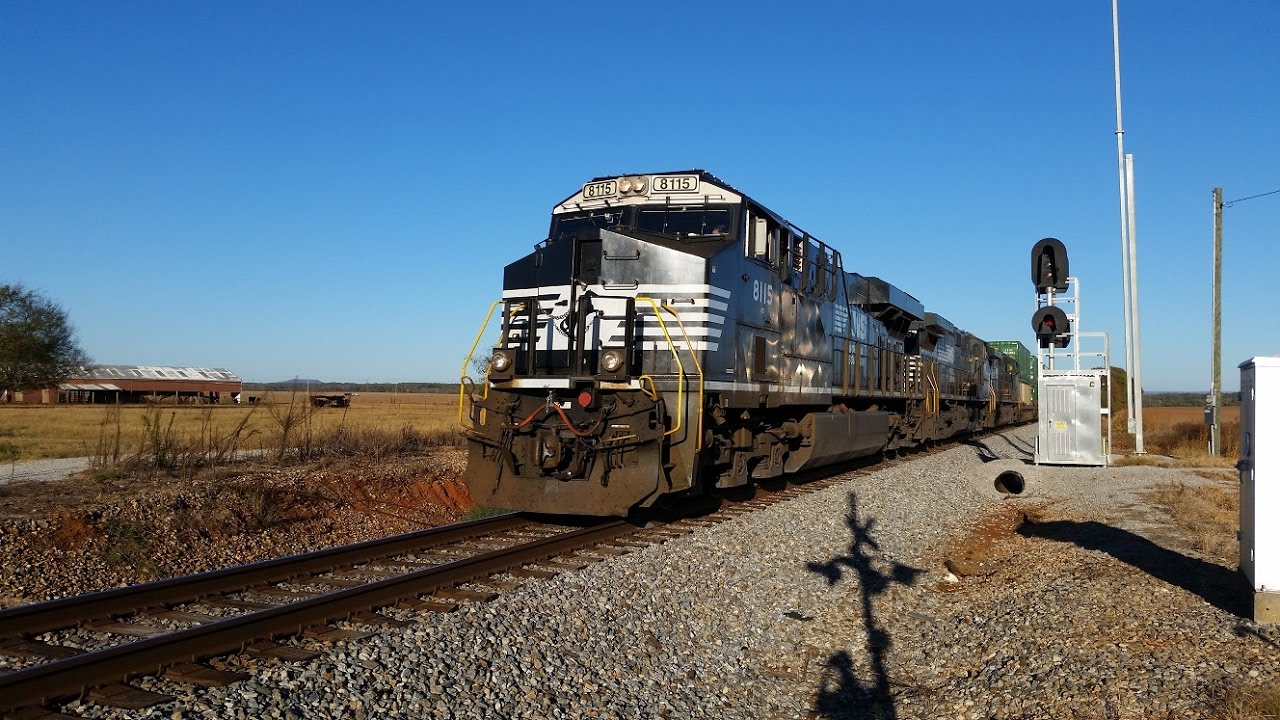 NS 8115, NS 8957, and NS 9403 pull NS 201 through Greenbrier, AL (B&A ...