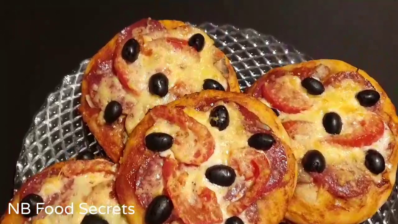 How to make Delicious tasty Manny Pizza Recipe - YouTube
