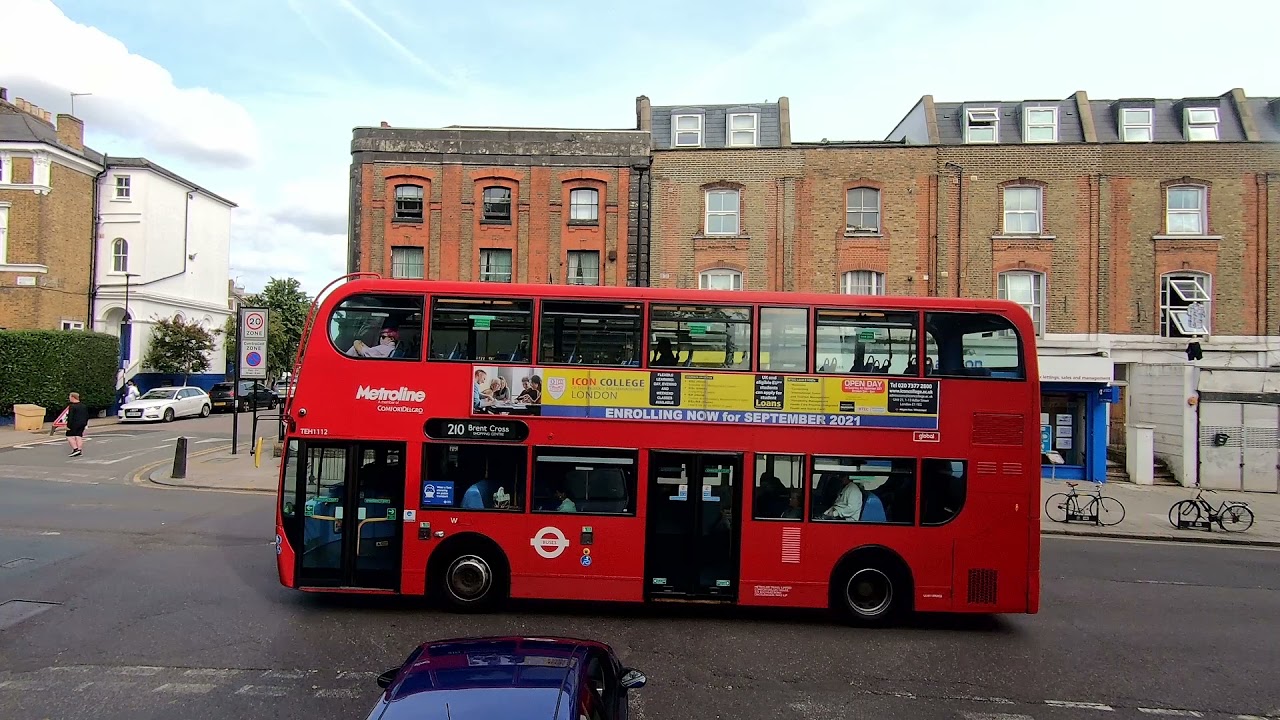 London BUS Ride 🇬🇧 Route 41 - ARCHWAY to TOTTENHAM HALE via Crouch End ...