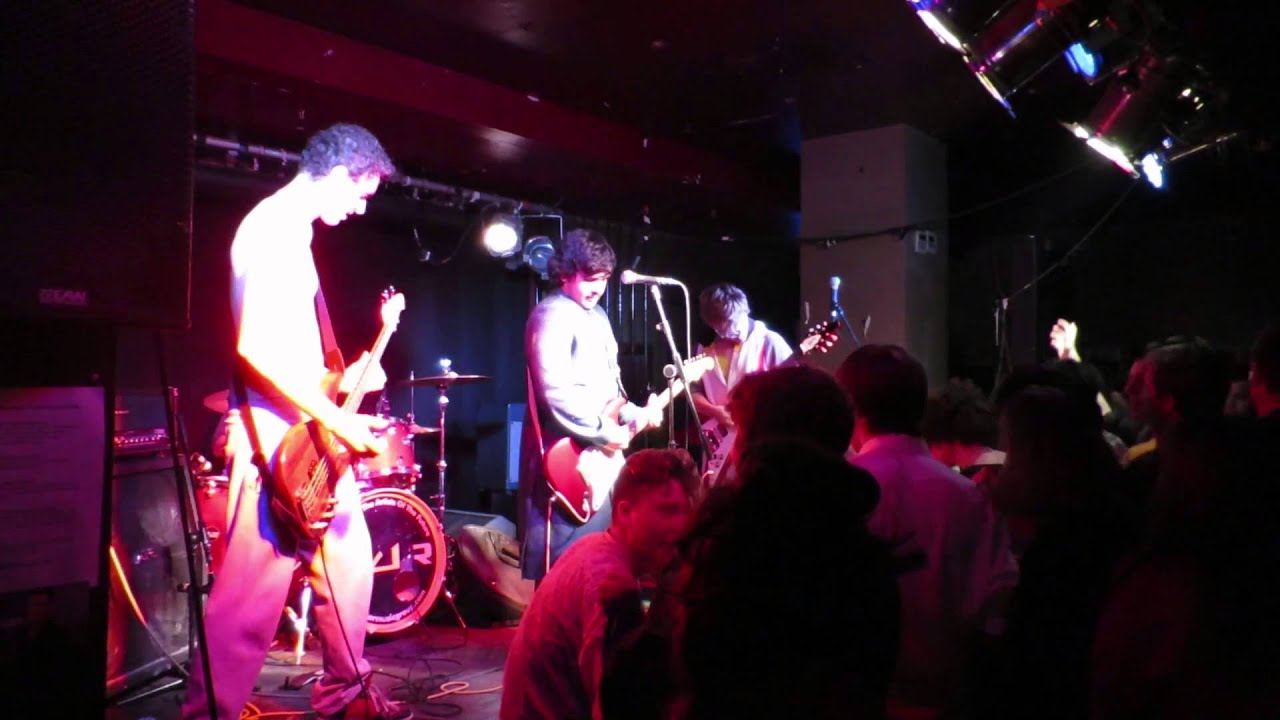 The Dinnerladies - Black Light (Live @ O2 Academy2 Islington) - YouTube