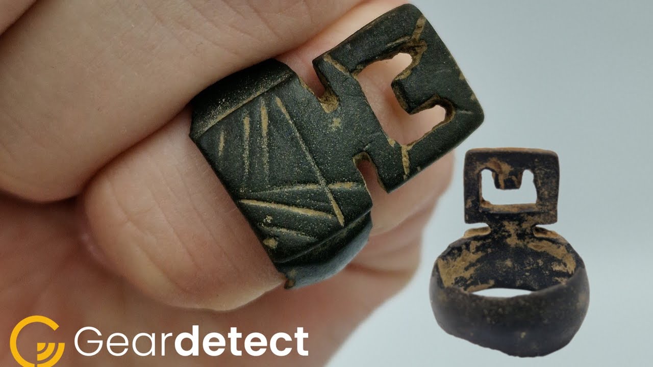 Astăzi am găsit primul meu inel Roman cu cheie ! - YouTube