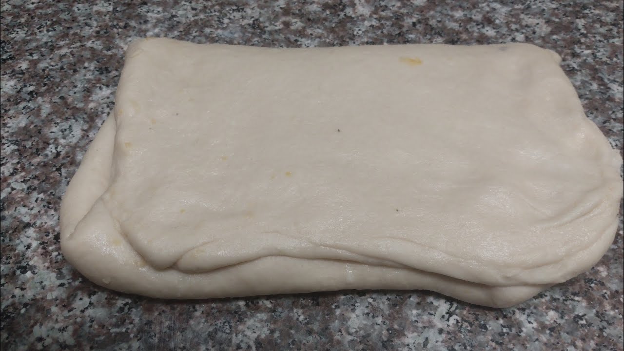 crossant parte 1 parte amasados y empaste - YouTube