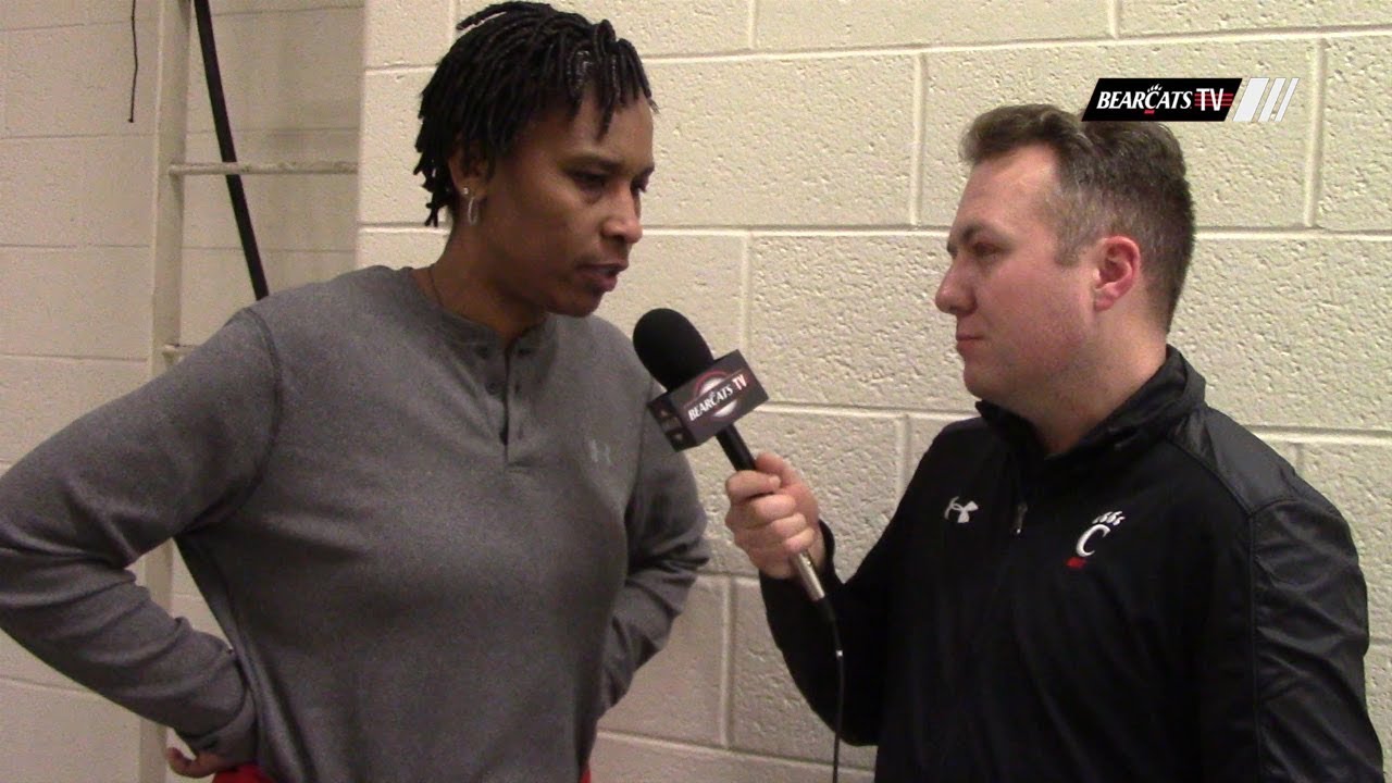 Jamelle Elliott Recaps Bearcats' Loss at #1 UConn - YouTube