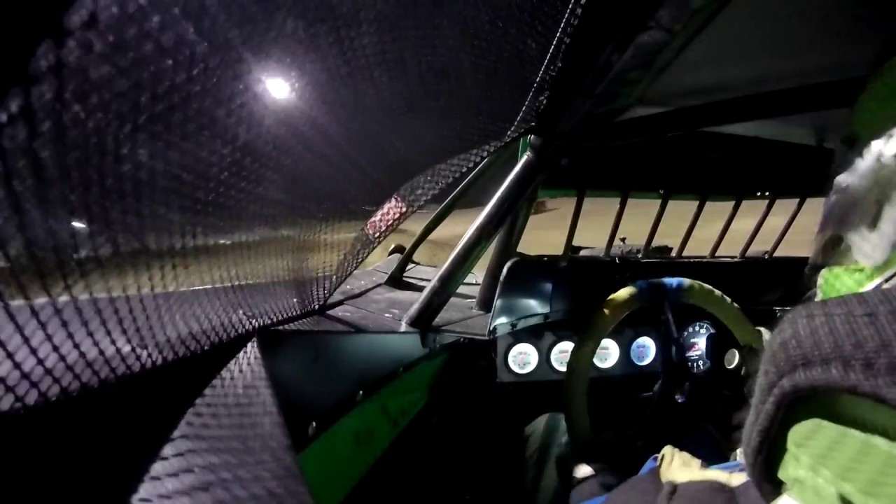 9/2/2017 Gillette Thunder Speedway heat race (in car front) - YouTube