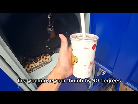 How to do a Thumbs Up while holding a cup (The proper way) 